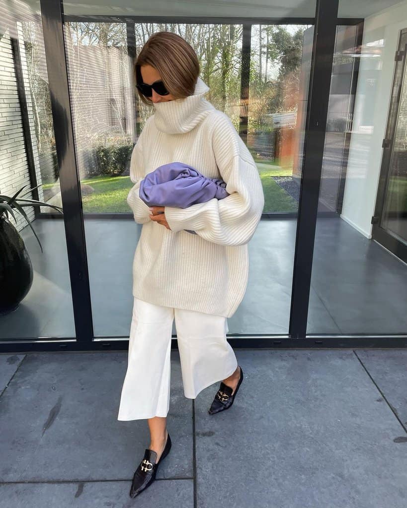 How To Wear an Oversized Sweater:12 Tips You Need To Follow