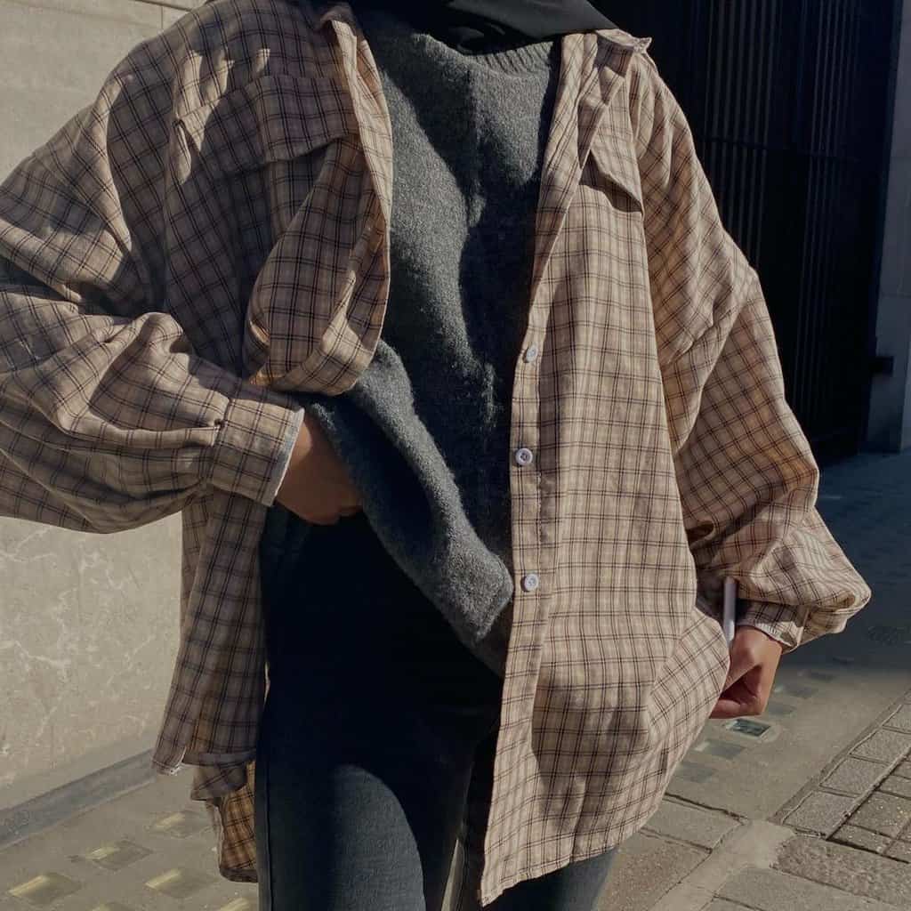 How To Wear an Oversized Sweater:12 Tips You Need To Follow