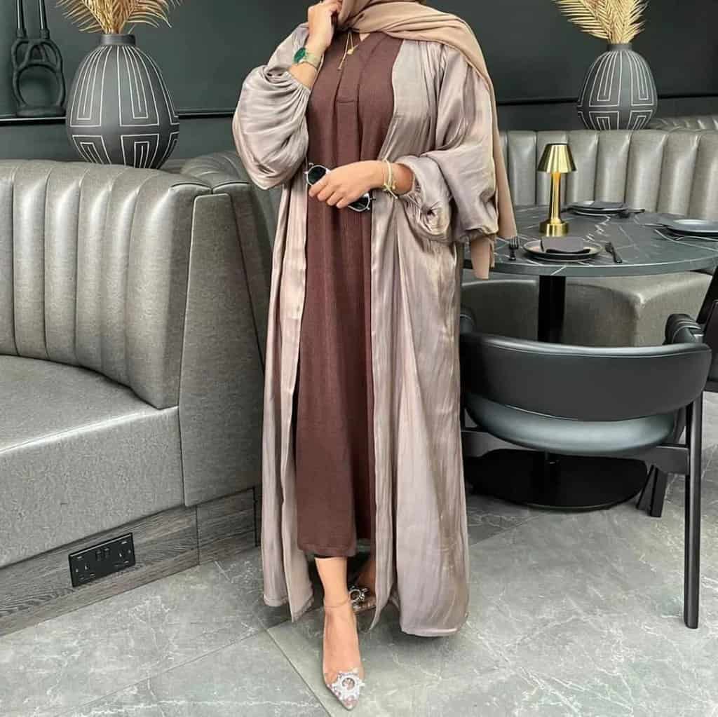 7 Stylish Abaya Styles For Every Occasion: What's Trending Now