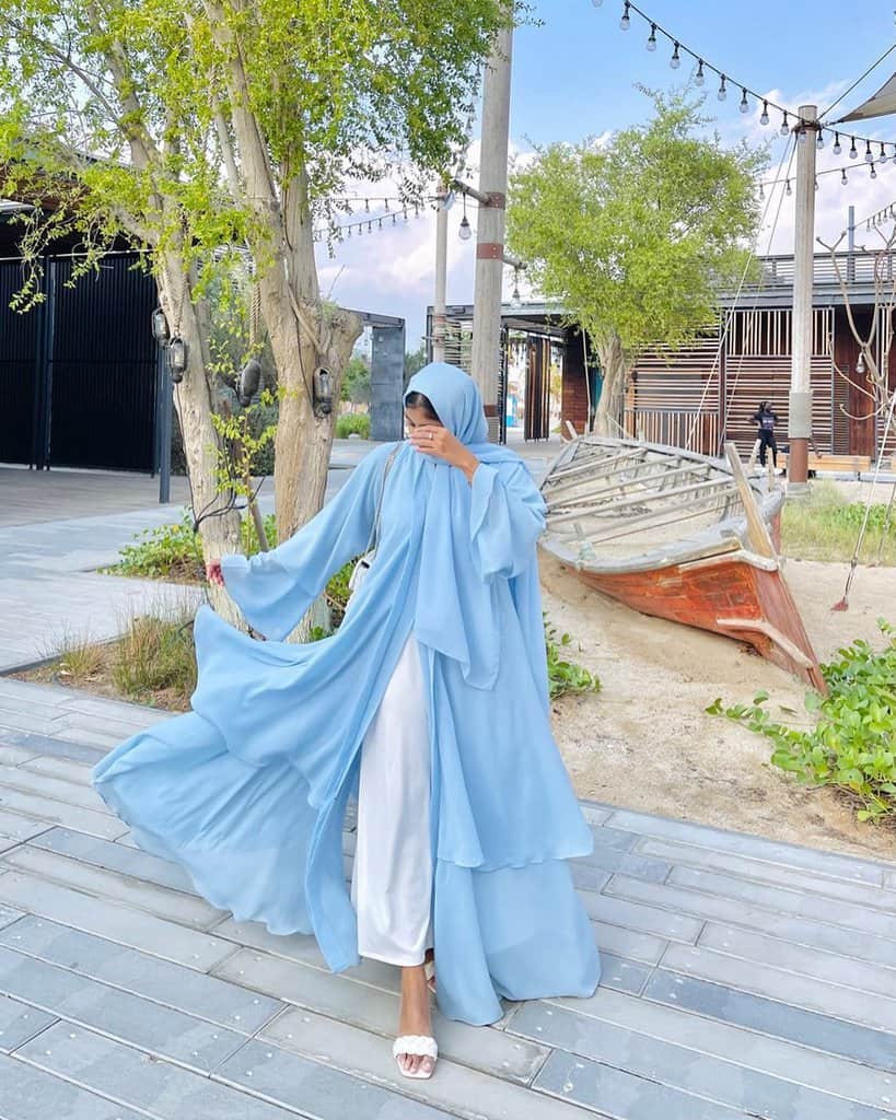7 Stylish Abaya Styles For Every Occasion: What's Trending Now